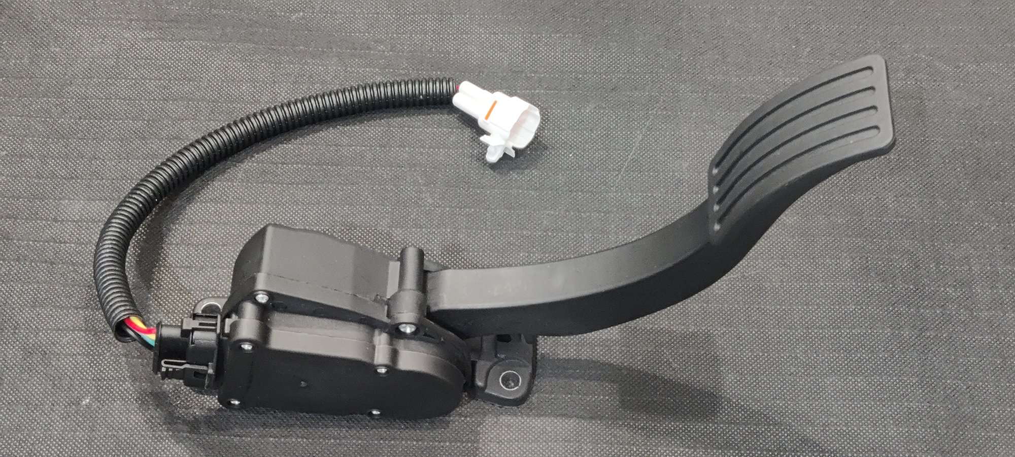 96V EV Accelerator Pedal (Throttle) - Electric Vehicle Evolution: Wiki